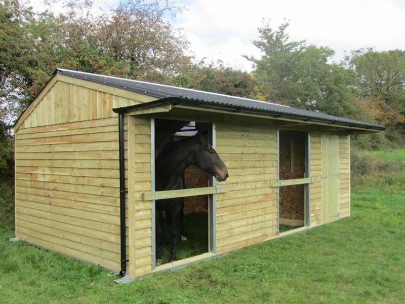 30FT X 12FT MOBILE FIELD SHELTER & TACK ROOM – Longcross Stables